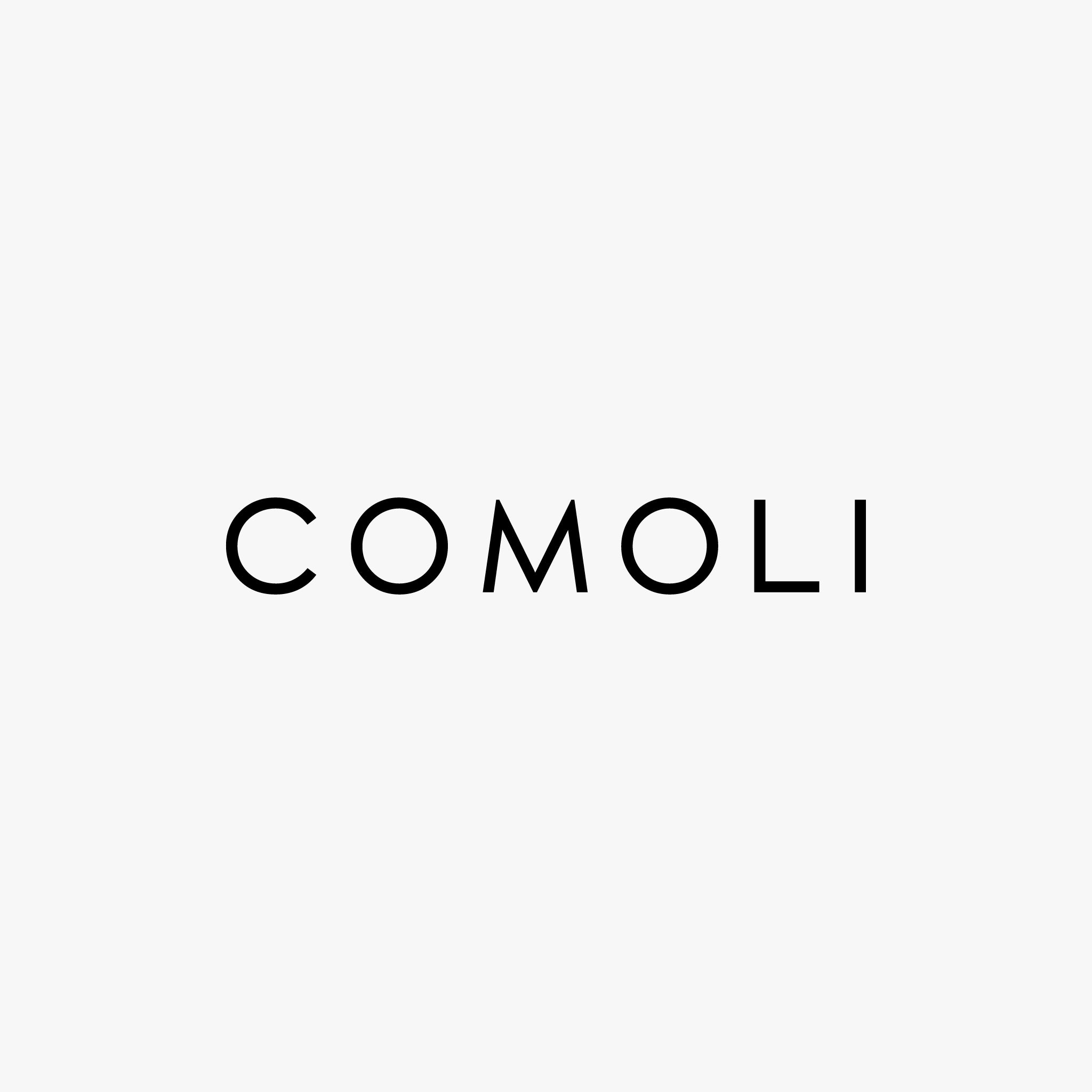 COMOLI – 2ページ目 – ABOUT
