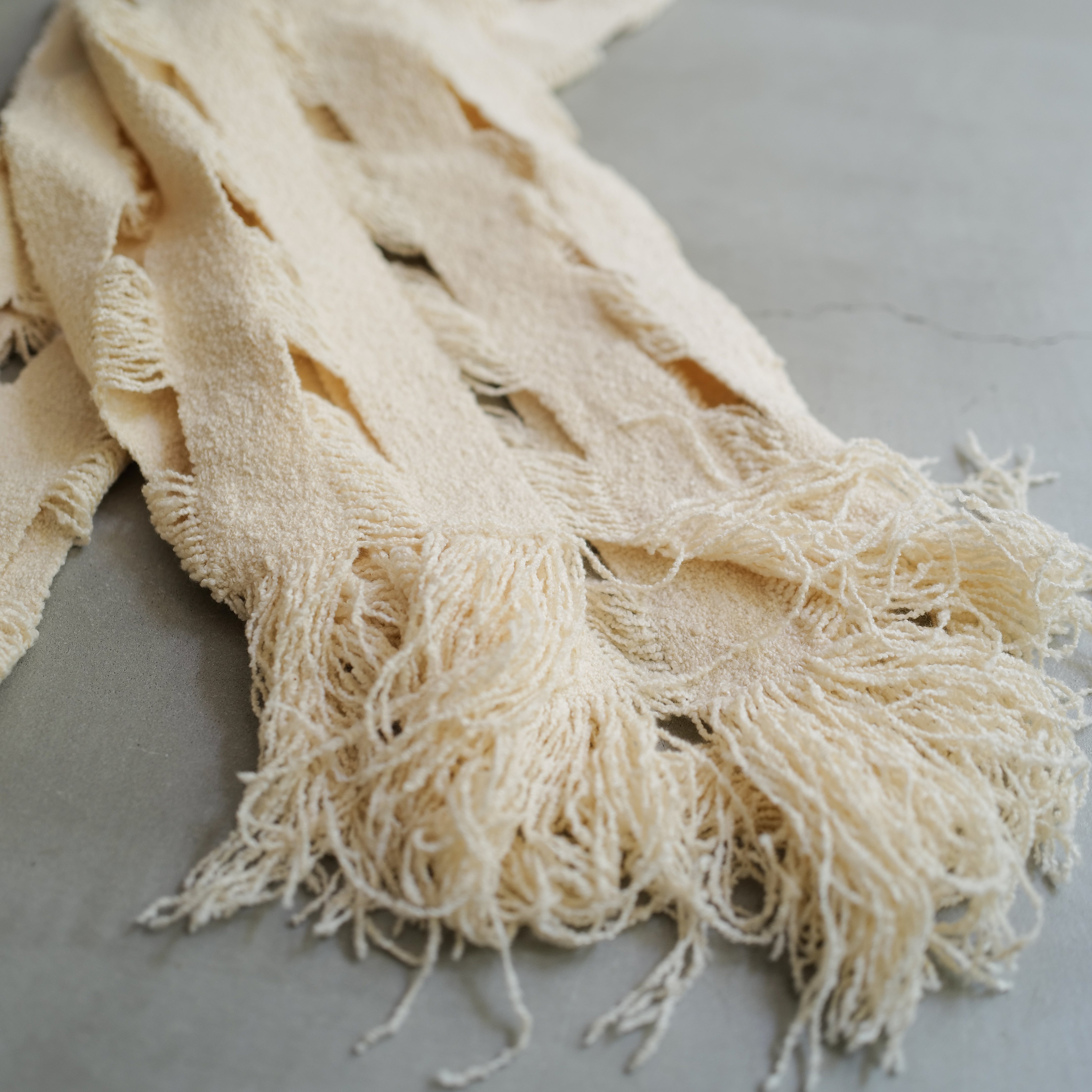 HANDWOVEN GRID WRAP – ABOUT